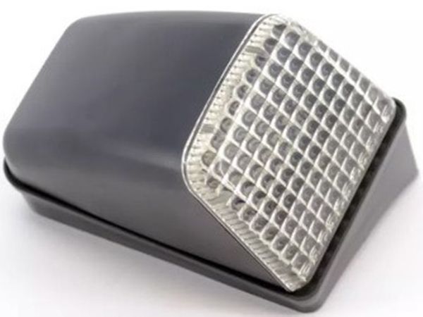 LANTERNA TETO VOLVO FM/FH12 13 LE C/SOQUETE 20409787 - Noma Truck Parts