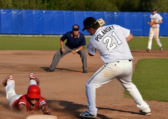 Baseball in the Czech Republic – Mop-Up Duty