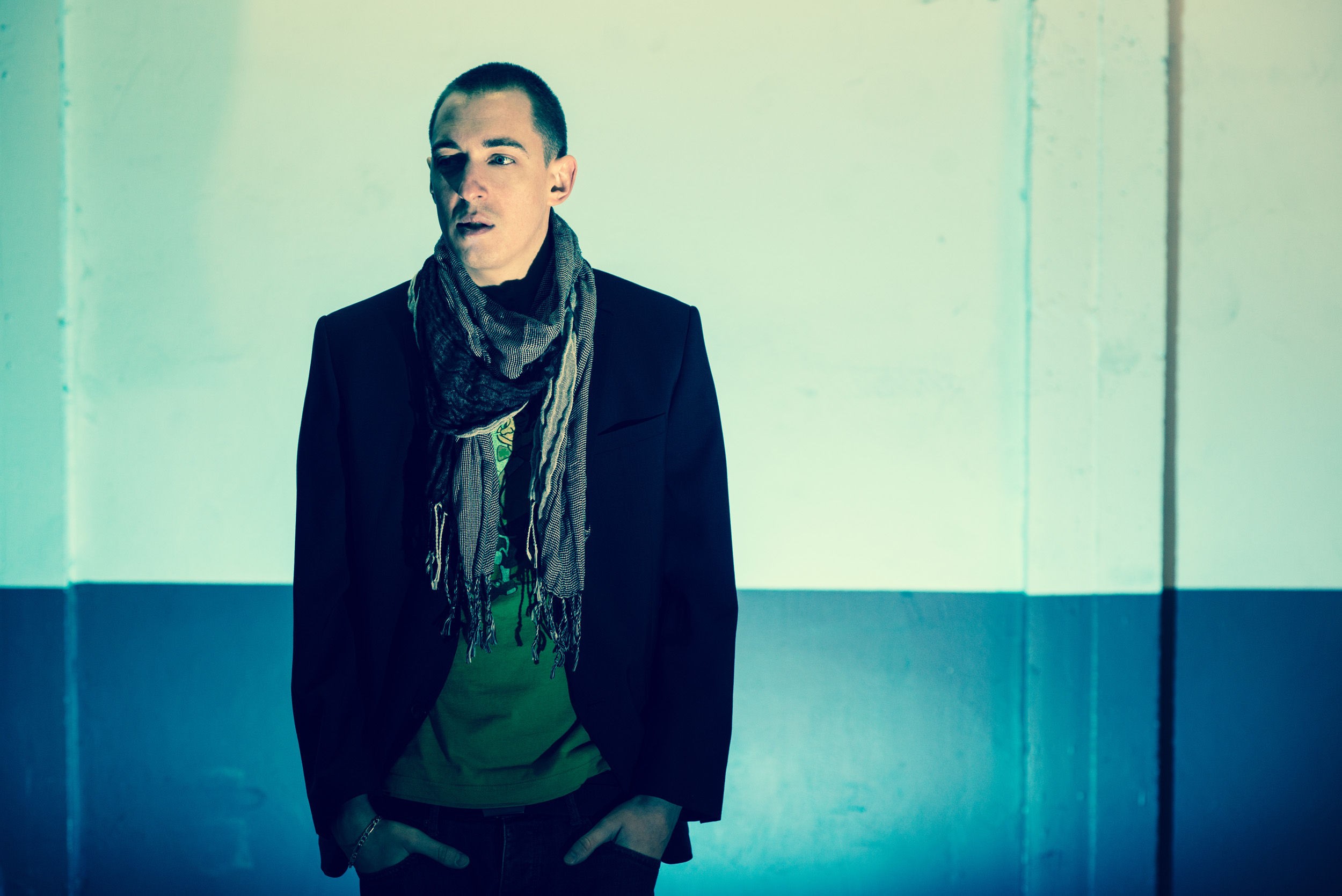 Veence Hanao | VI.BE