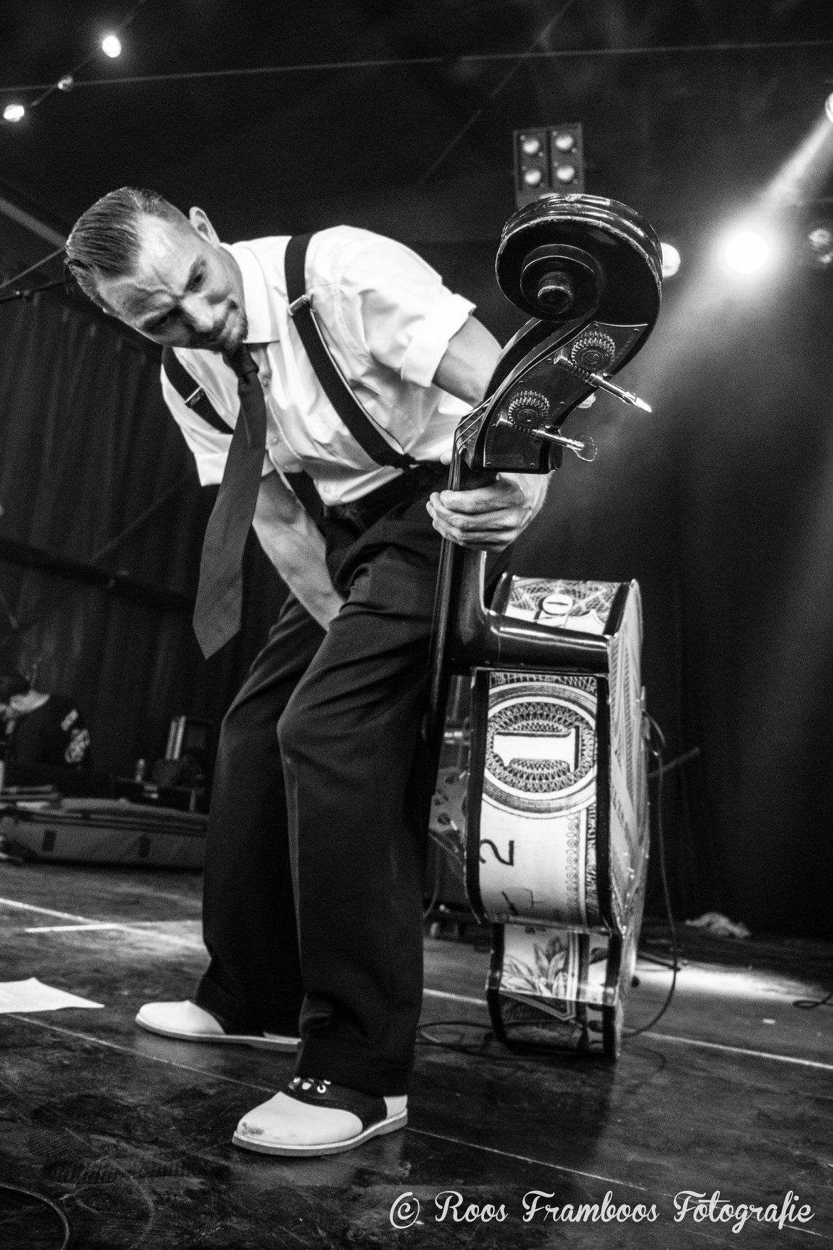 Shotgun Sally | VI.BE