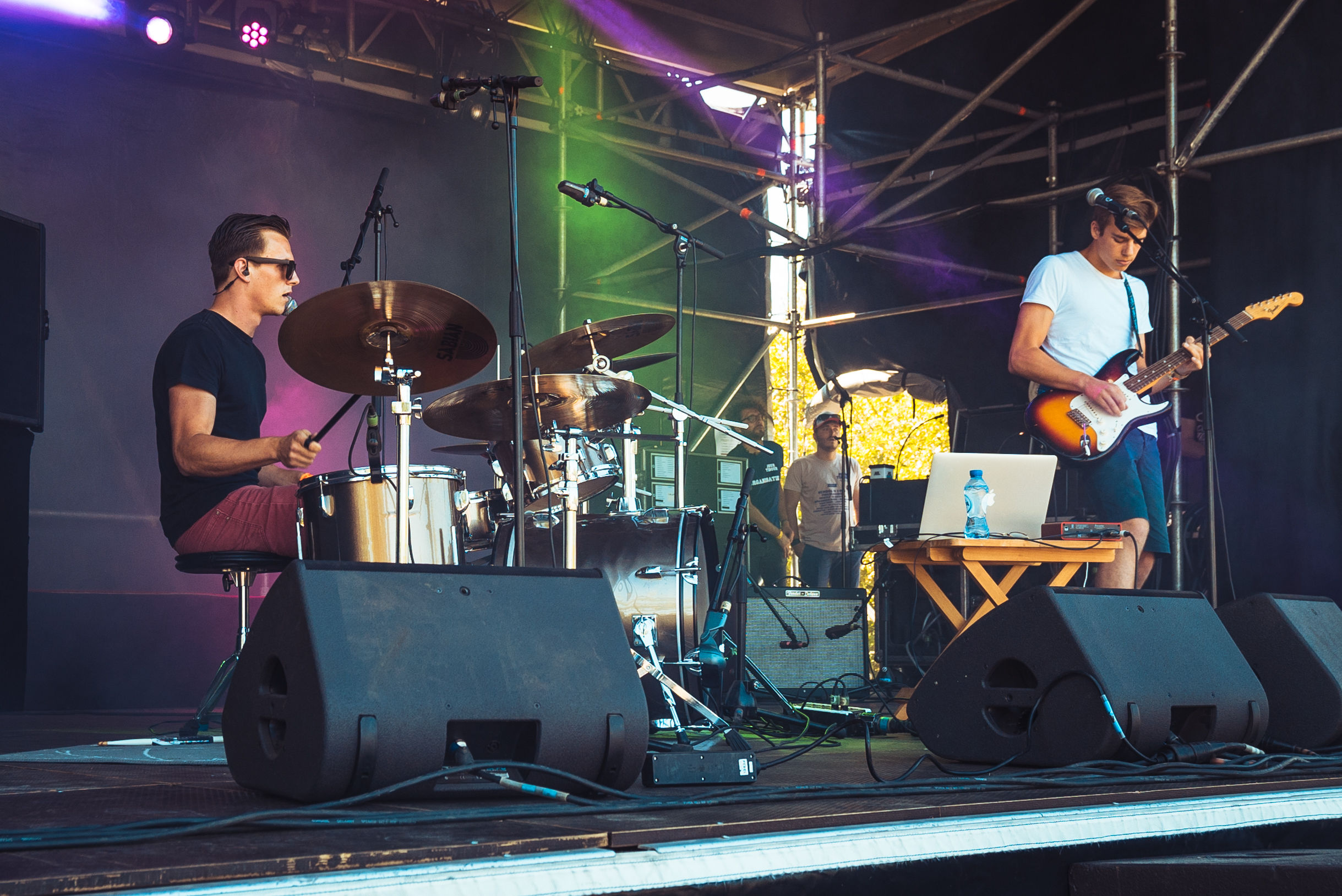 Privileged White Boys | VI.BE