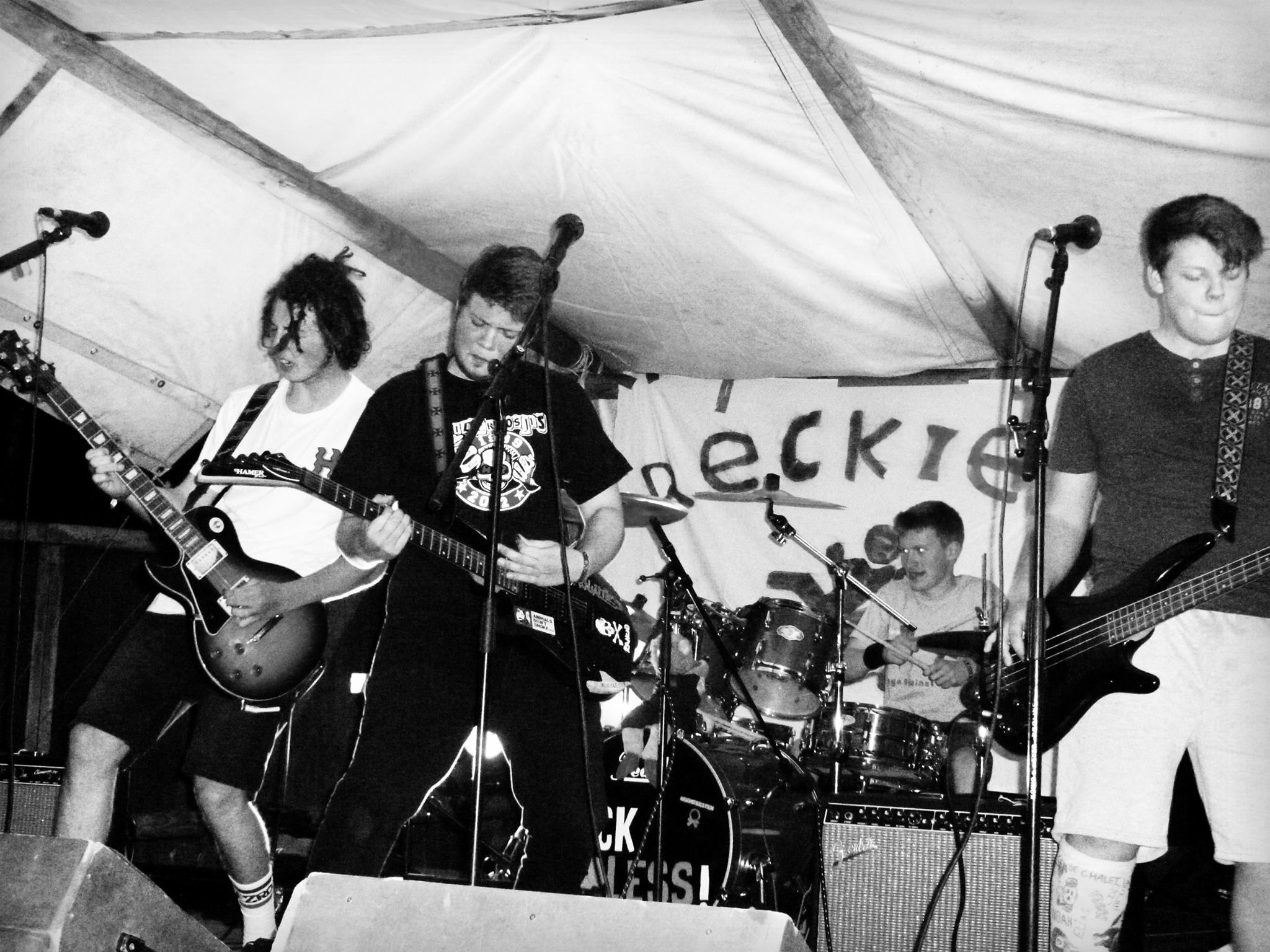 Reckless! | VI.BE Reckless! | VI.BE