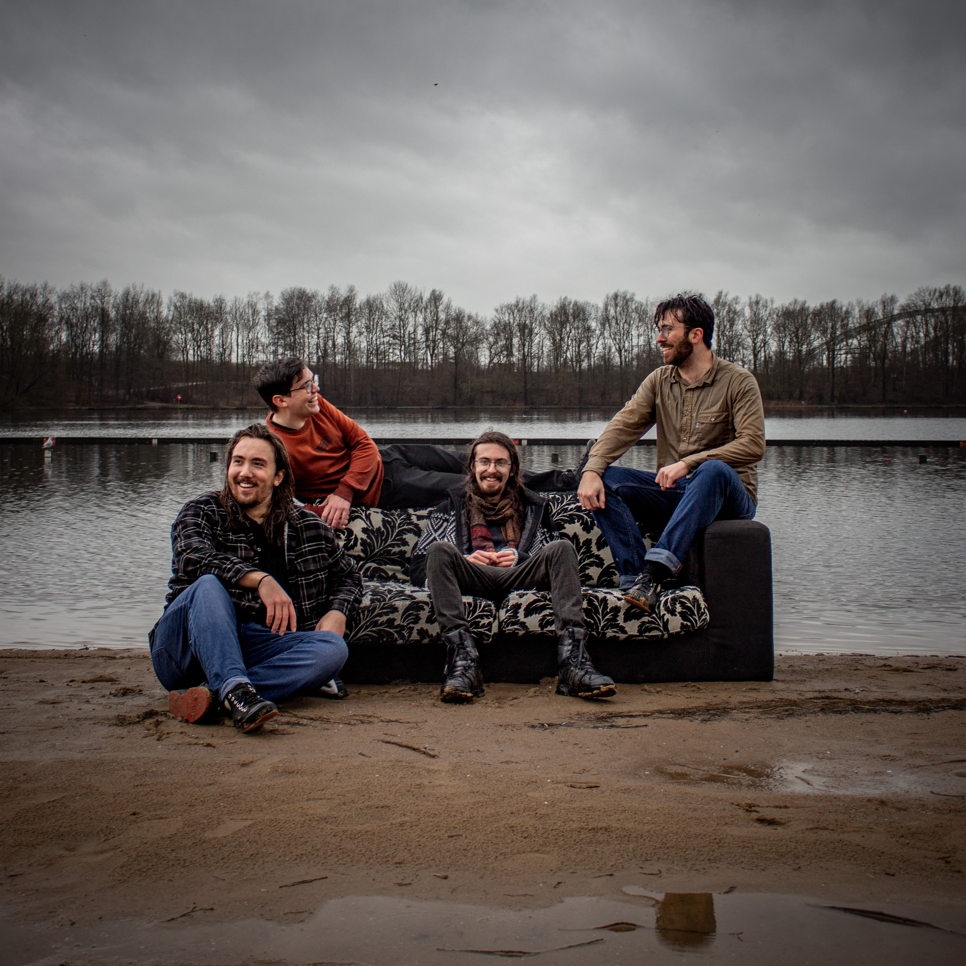 Homemade Hand Grenade | VI.BE