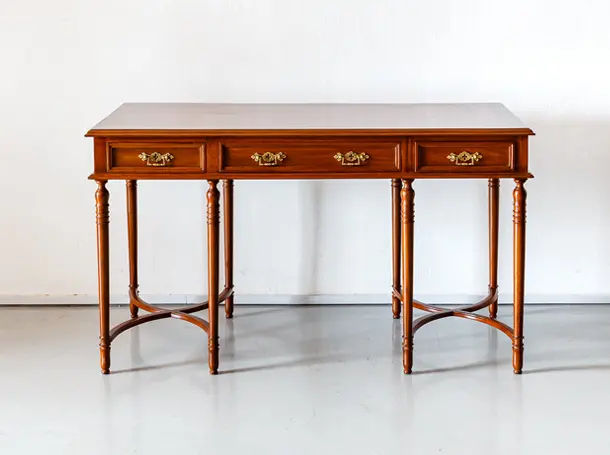 British Colonial Mahogany Occasional Table - The Past Perfect Collection