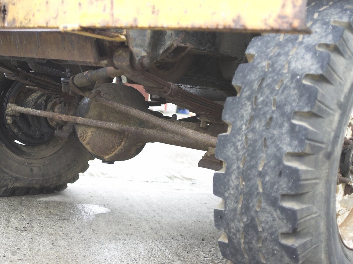 1 ton 'Lightweight' Land Rover gun tractor » muddyweb.com