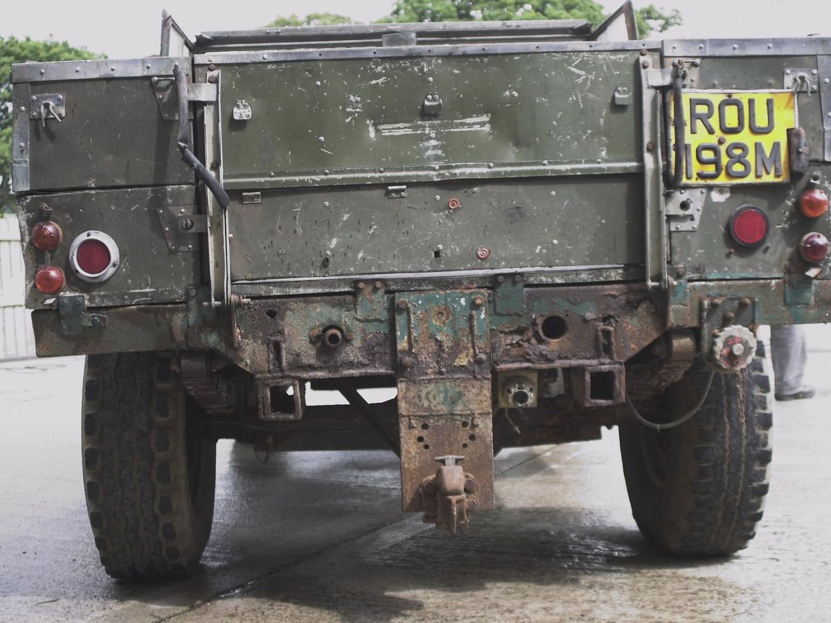 1 ton 'Lightweight' Land Rover gun tractor » muddyweb.com