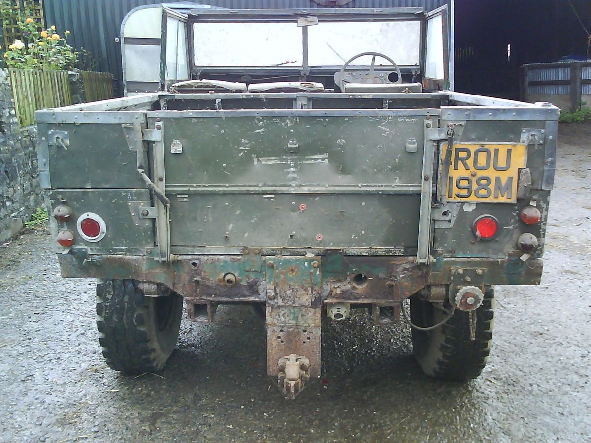 1 ton 'Lightweight' Land Rover gun tractor » muddyweb.com