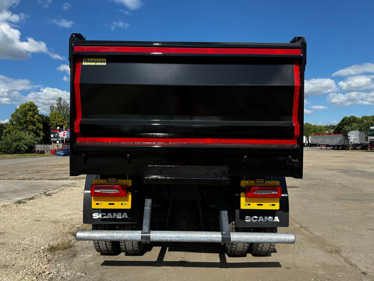 Scania P420 Tipper Grab with Palfinger Epsilon crane for Sale and Hire ...