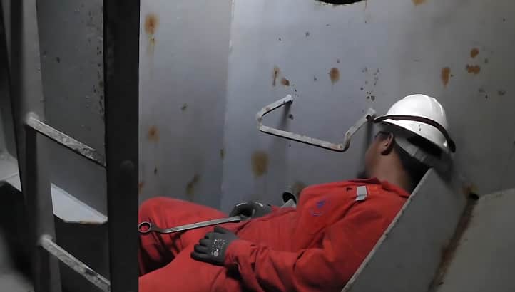 Enclosed Space Rescue / Entry Drill : A 4-Minute Lifeline
