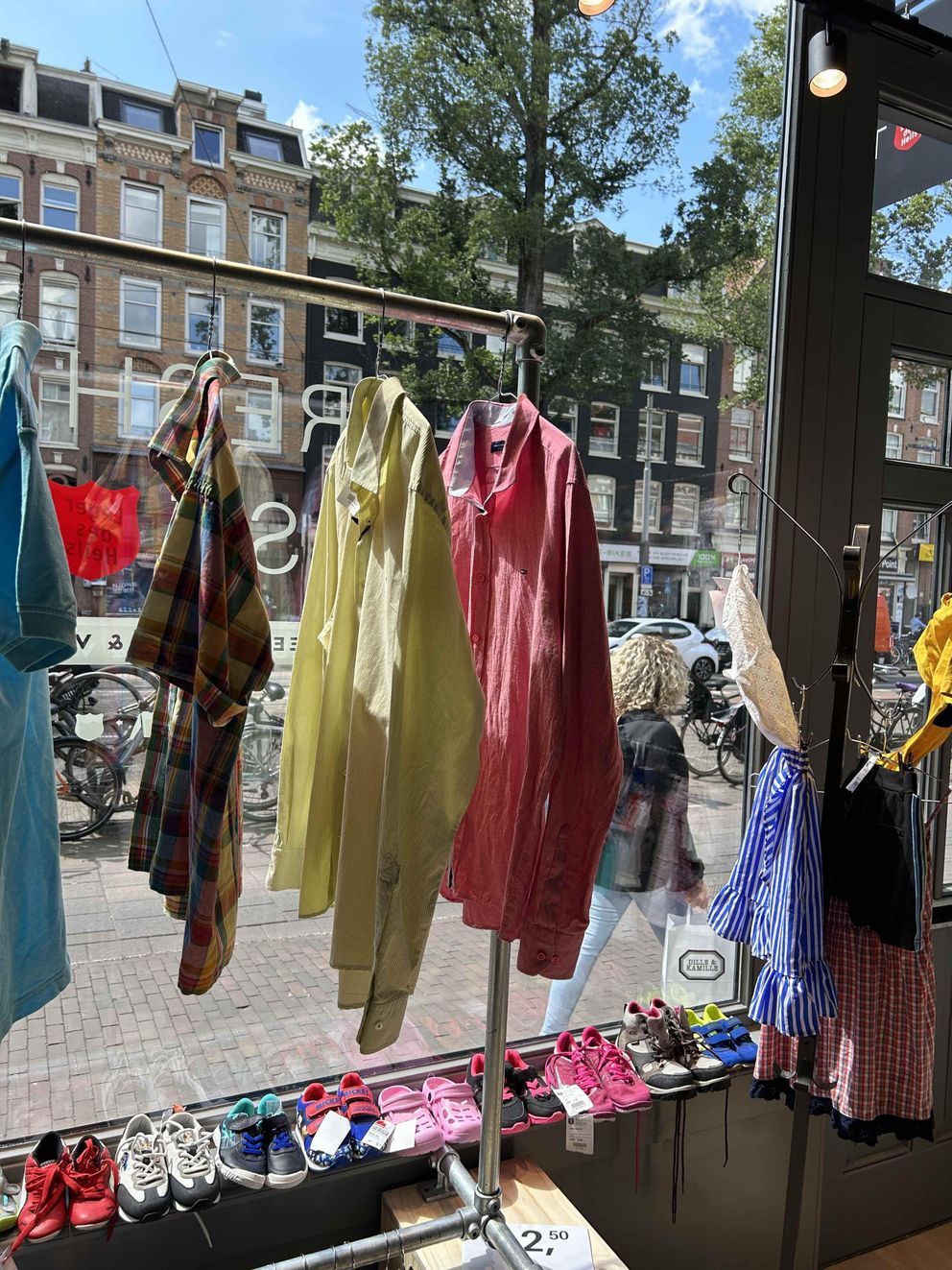 The ultimate guide to second-hand shopping for women in… | COSH!