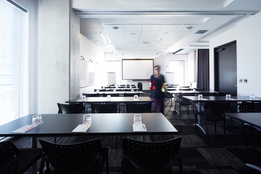 Alt Hotel Toronto Airport | Official Site