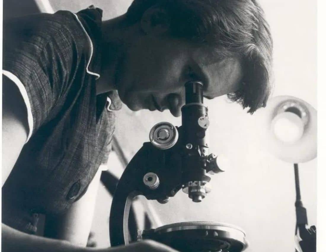 Watch Forensic Scientist Kelly Knight at Work