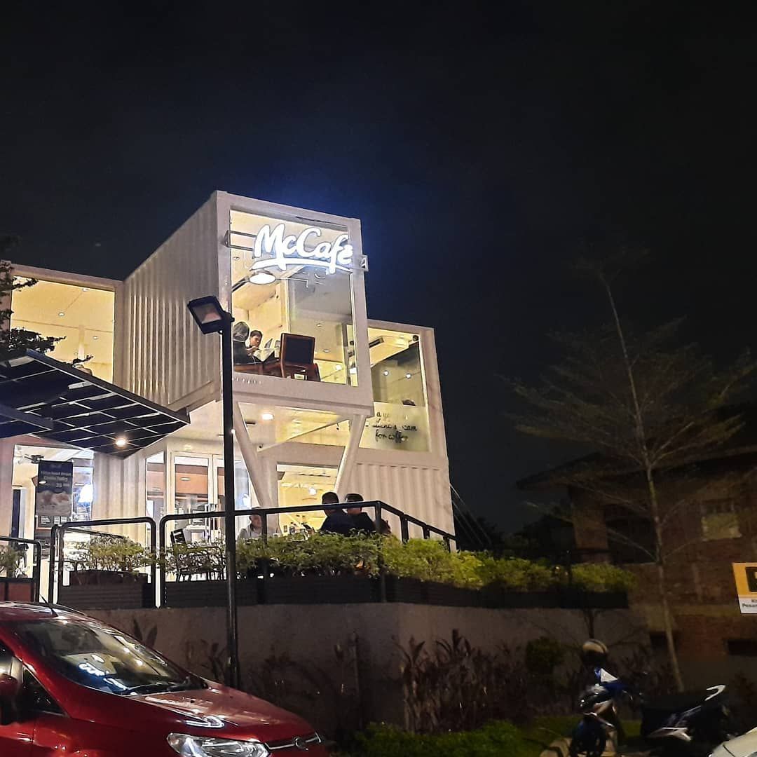 Serunya Hangout di 10 Cafe 24 Jam di Jakarta Selatan Ini - Nibble