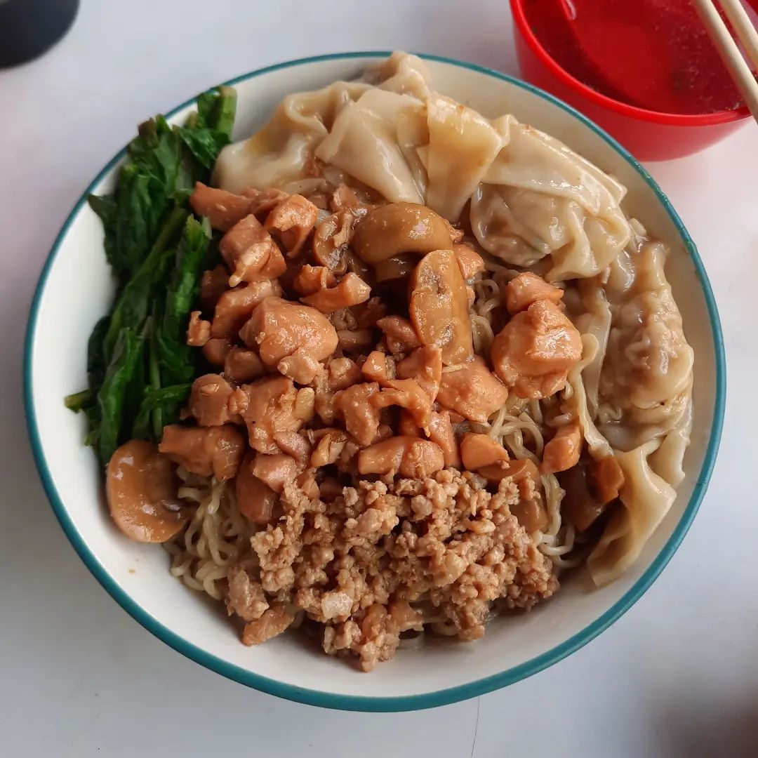 Bukan Asli Indonesia, Ternyata Ini Sejarah Bakmi - Nibble