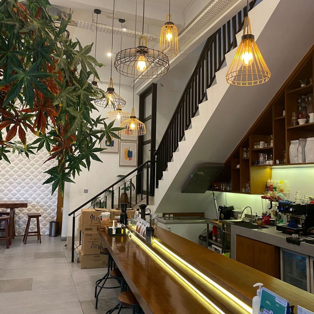 10 Cafe di Golf Island PIK, Tempat Nongkrong Kekinian yang Nyaman - Nibble