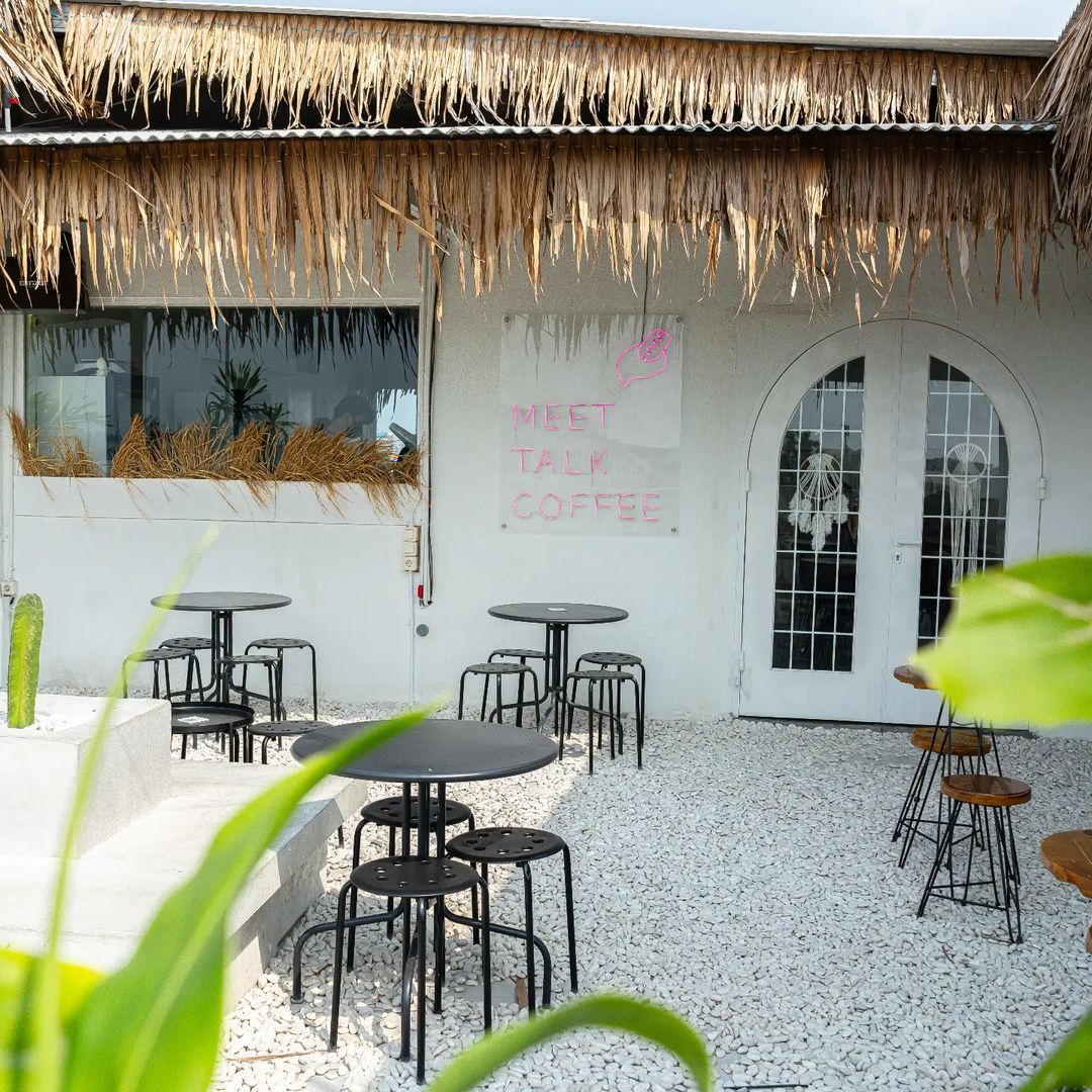 10 Cafe Rooftop di Gading Serpong Buat Menikmati Sore - Nibble