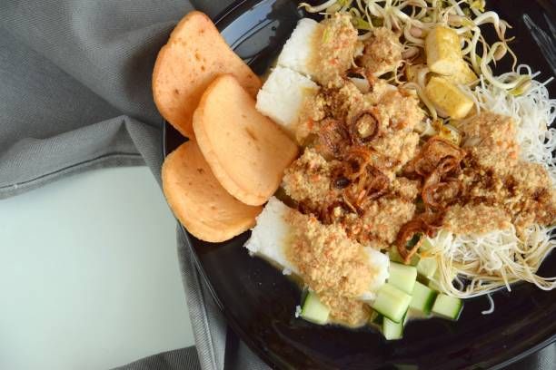 Ini Bedanya Gado-Gado, Karedok, Lotek, Pecel, dan Ketoprak - Nibble