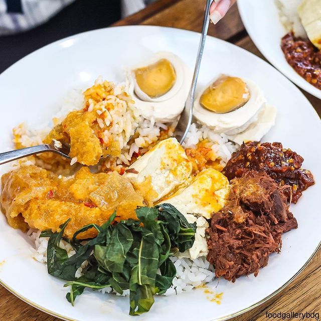 10 Gudeg Enak di Bandung Buat yang Kangen Jogja - Nibble