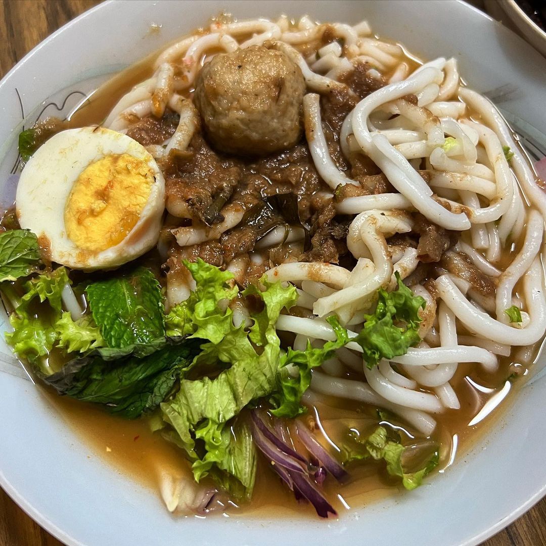 Sejarah dan Jenis-Jenis Laksa yang Populer di Indonesia - Nibble