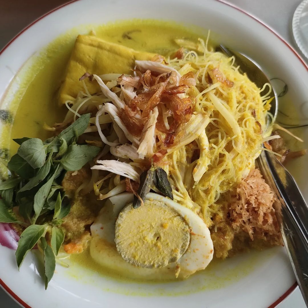 Sejarah dan Jenis-Jenis Laksa yang Populer di Indonesia - Nibble
