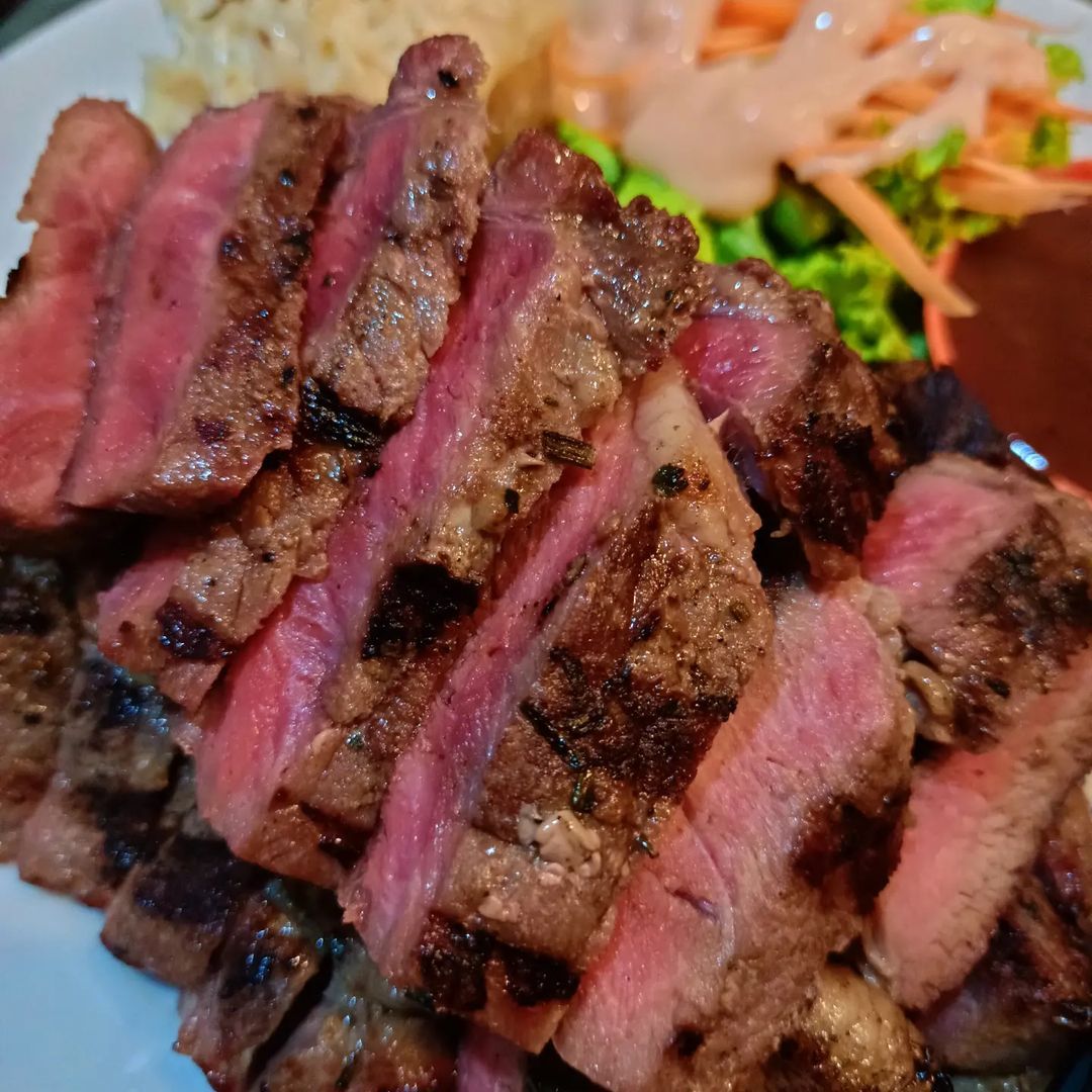 10 Restoran Steak Enak di Jogja Buat Pencinta Dedagingan - Nibble