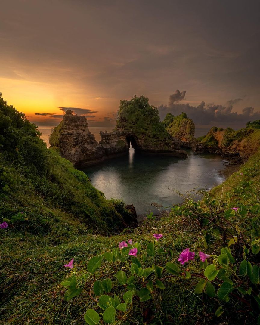 10 Tempat Wisata Alam Tersembunyi di Lombok, Cantik Banget! - Nibble