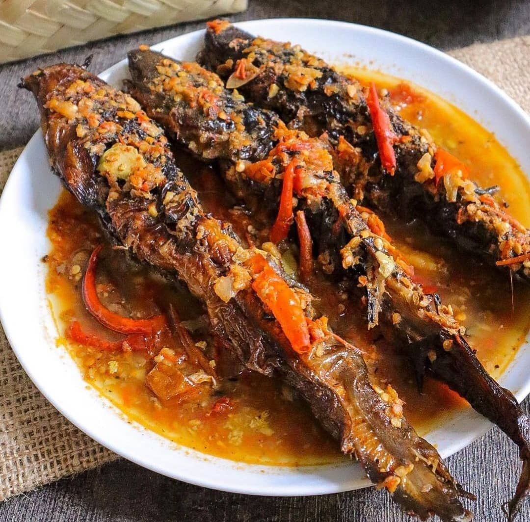 Mangut Lele Asap Jogja: Sensasi Pedas Gurih Yang Menggoda Lidah ...