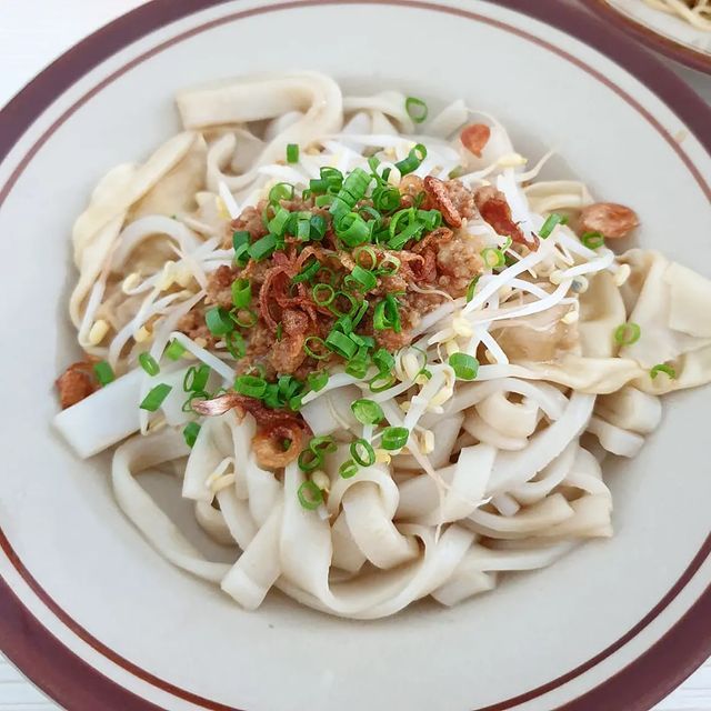 Tampilannya Mirip, Ini Perbedaan Kwetiaw dan Pantiaw - Nibble