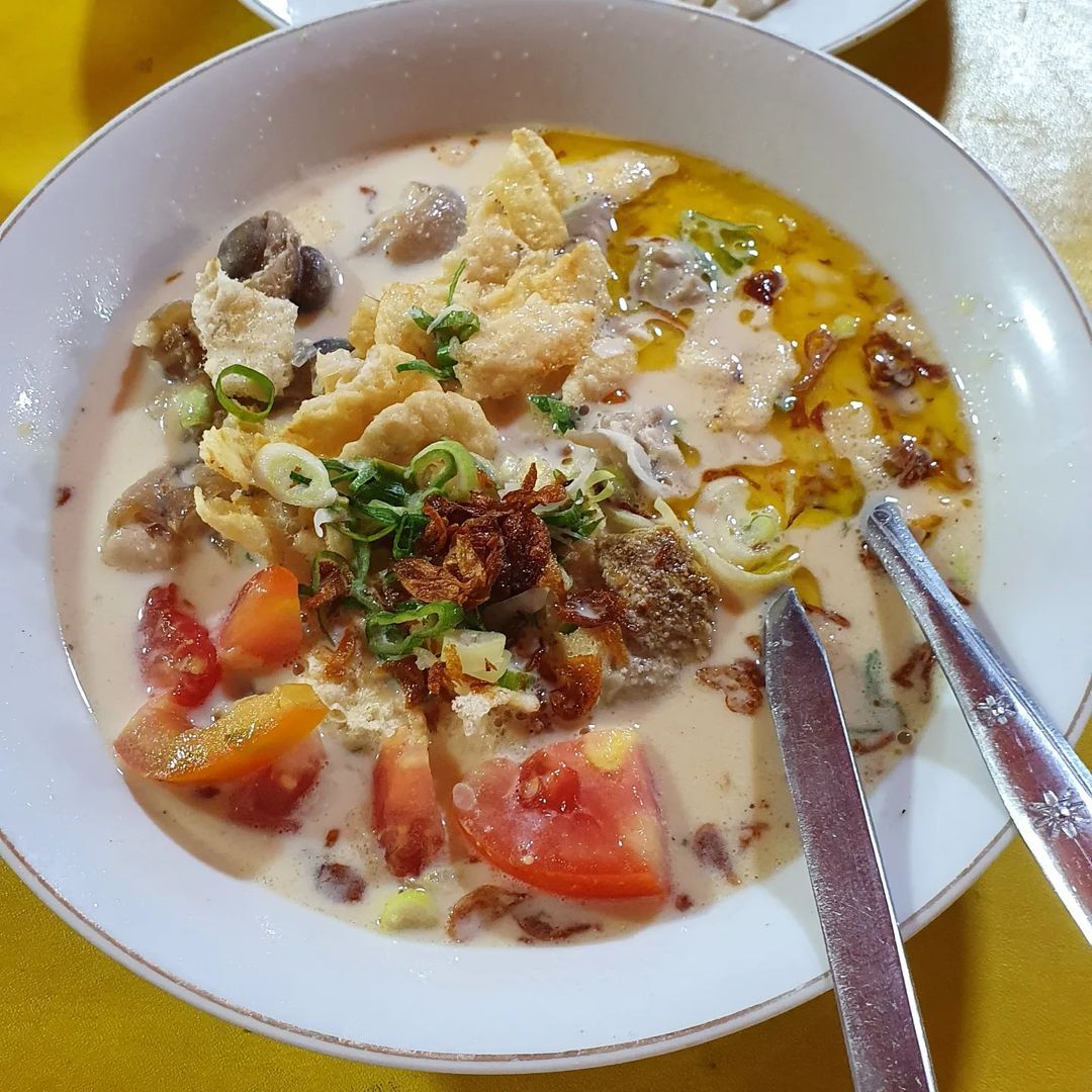 10 Kuliner Enak di Pujasera Blok S, Legendaris dan Murah Meriah - Nibble