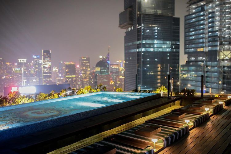 Nikmati City Lights di 12 Restoran Rooftop di Jakarta Ini - Nibble