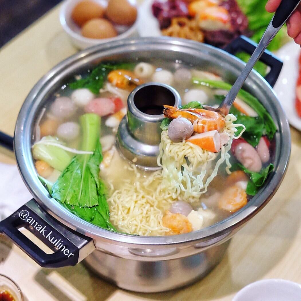 10 Suki Enak di Jakarta yang Cocok Buat Kumpul Keluarga - Nibble