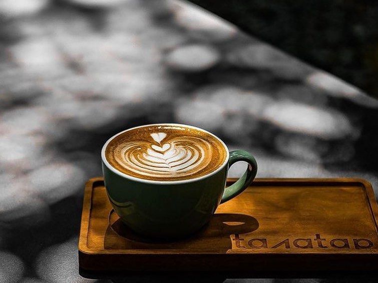 Tanatap Coffee, Cafe Outdoor Hits yang Teduh dan Artistik di Jakarta ...