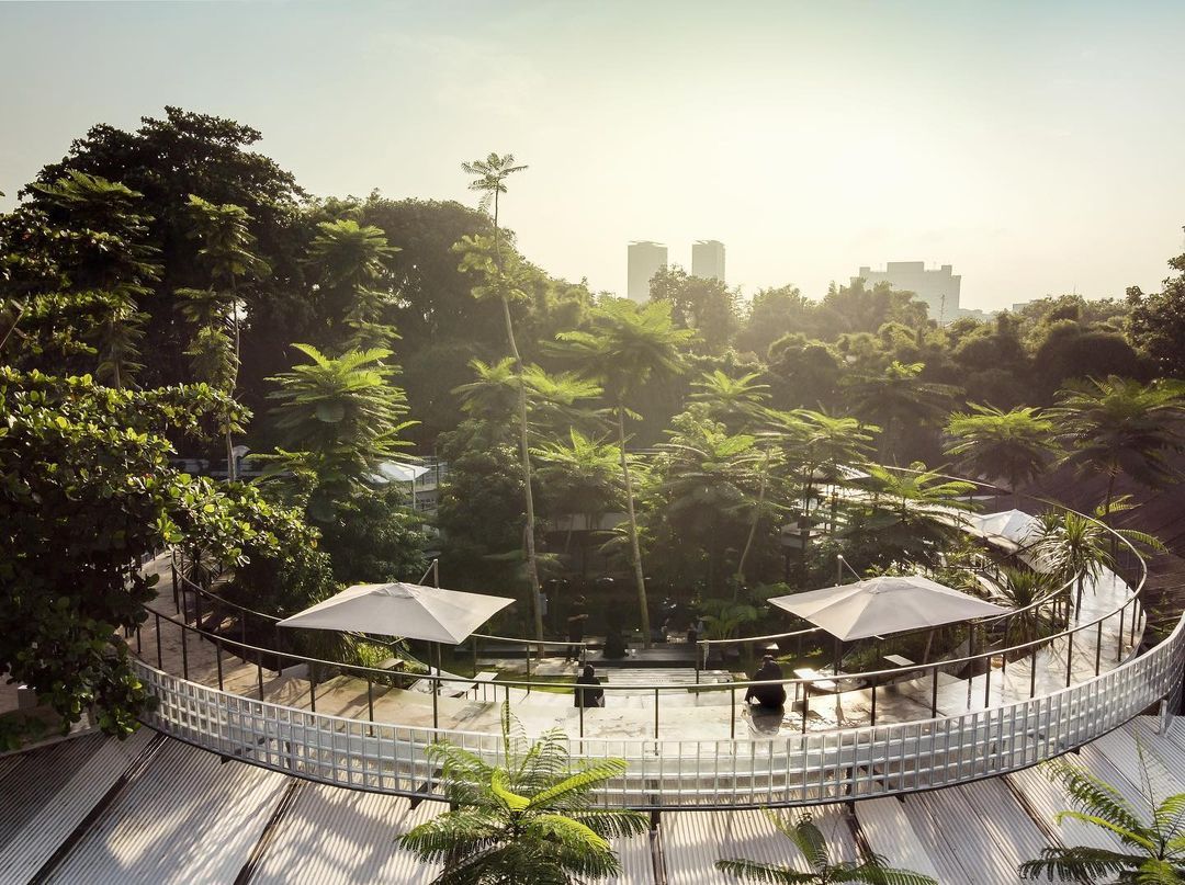 Tanatap Coffee, Cafe Outdoor Hits yang Teduh dan Artistik di Jakarta ...