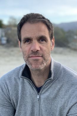 How to Train Your Dragon(2010) - Cast and Crew | Awards Box