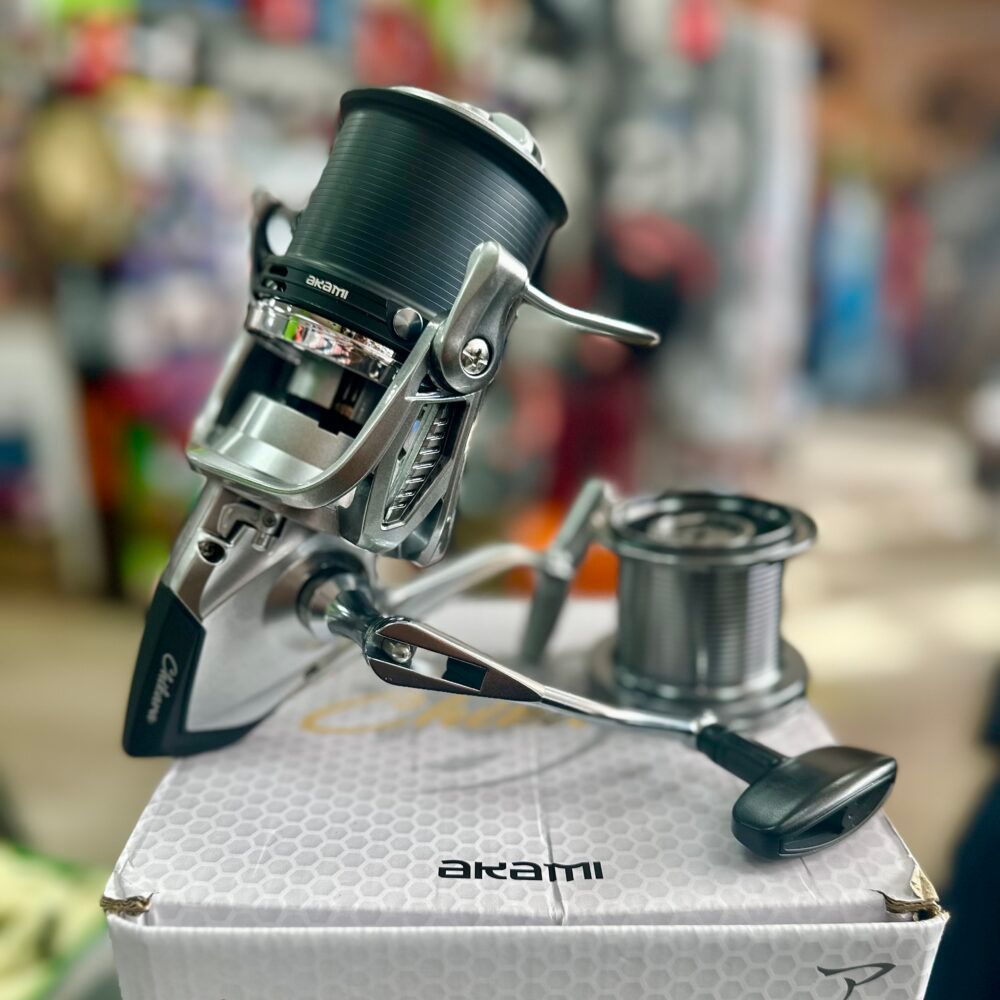 Carrete Akami CHIKARA - Pescaracing