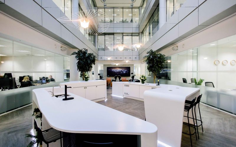 Serviced Offices in Hammersmith, London | All-Inclusive from £258/desk/mo