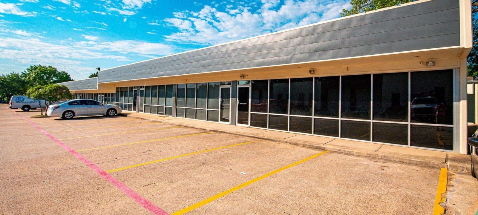15330 Lyndon B Johnson Fwy, Mesquite, TX 75150 - Office For Rent ...