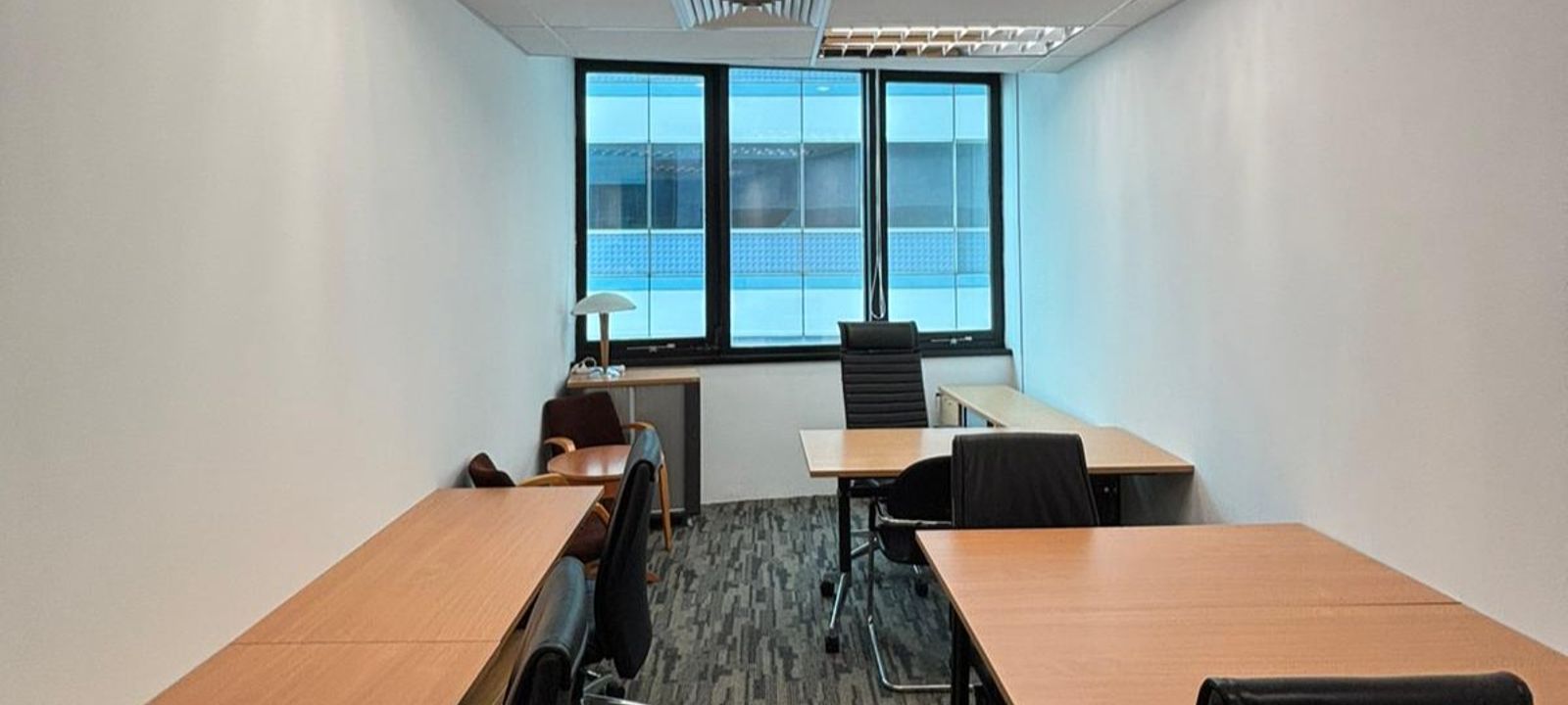 4 Person Private Office at 20 Collyer Quay, Singapore | Office Hub