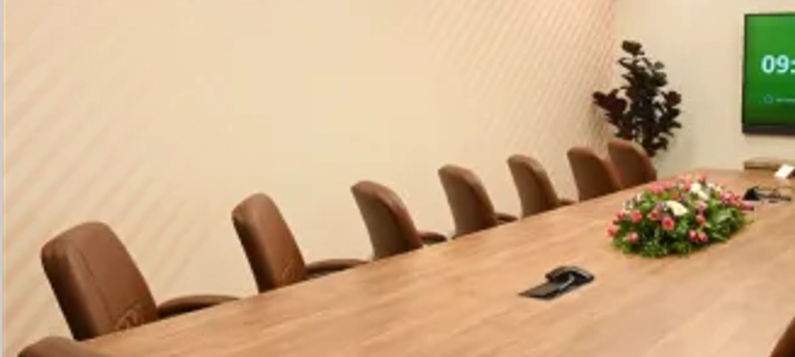 60 Person Private Office at Bhailal Amin Marg Sarabhai Campus, Vadodara ...