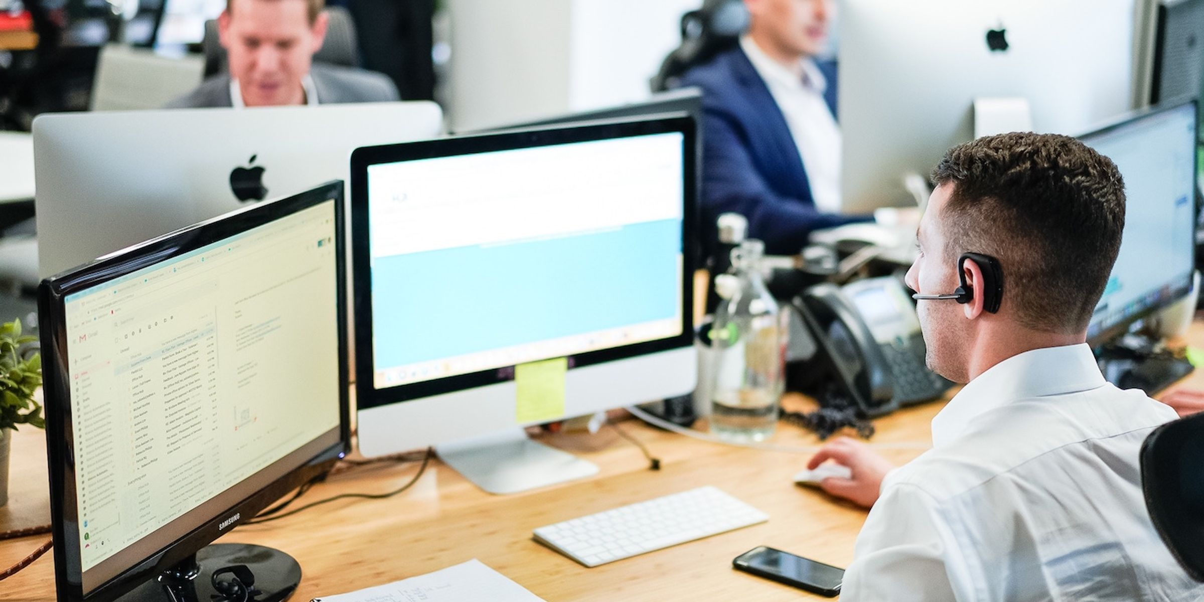 Contact Our Flexible Office Experts in the US | Office Hub