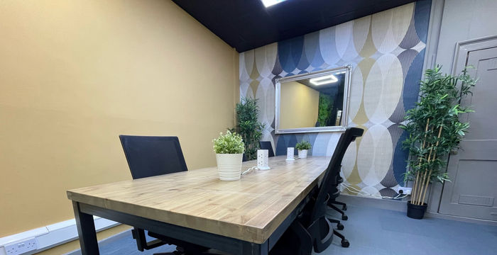 2 Person Private Office at 6 St Peter’s Street, St Albans Herts ...