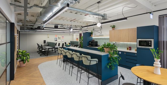 25 Person Enterprise Office at 1 Armoury Way, London | Office Hub