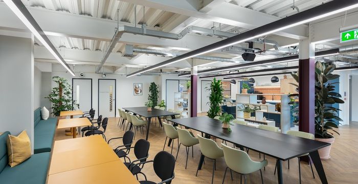 19 Person Enterprise Office at 1 Armoury Way, London | Office Hub