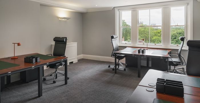 4 Person Private Office at 78 Pall Mall, St James's | Office Hub
