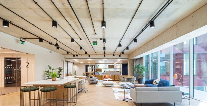 40 Person Private Office at 245 Hammersmith Road, Hammersmith | Office Hub