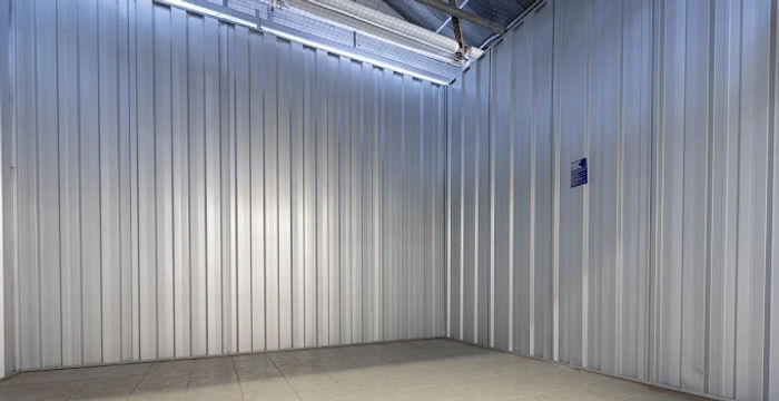 3 Person Private Office at First Way Wembley Stadium Industrial Estate ...