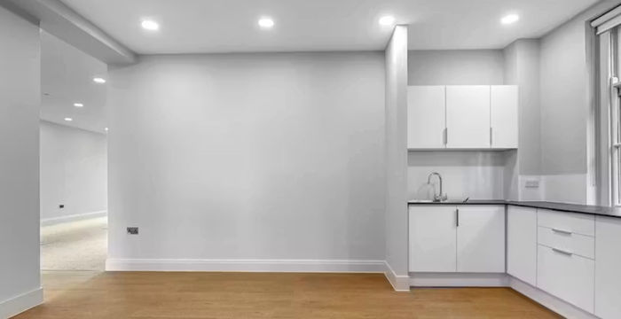 14 Person Managed Space at 16 Hanover Square, Mayfair | Office Hub