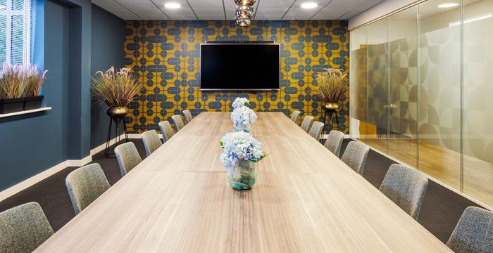 11 Person Private Office at 19 Threefield Lane, Southampton | Office Hub