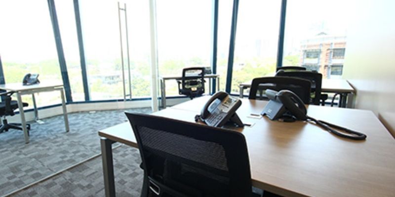8 Rockwell Drive, Makati - 2 Person Coworking Desk For Rent | Office Hub