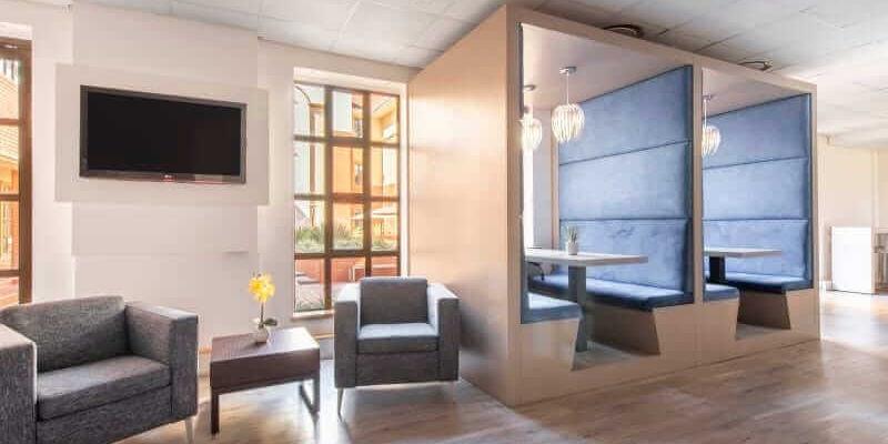 5 Person Private Office at Cnr Main & Sloane Street Bryanston ...